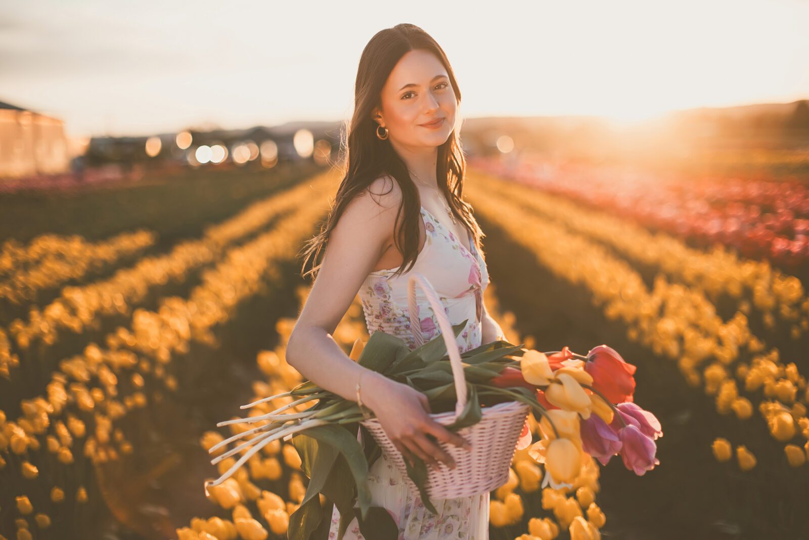 Capturing Memories: A Stunning Senior Photography Shoot in Vancouver, Washington’s Vibrant Tulip ...