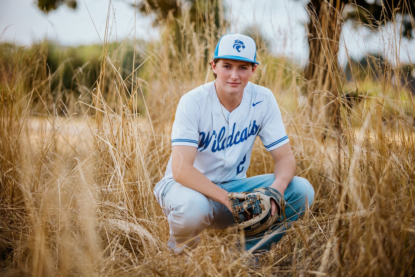 Senior Photos for Guys in Vancouver, WA, Camas, Portland, and Beyond! 📸🎓 | leahclancy.com